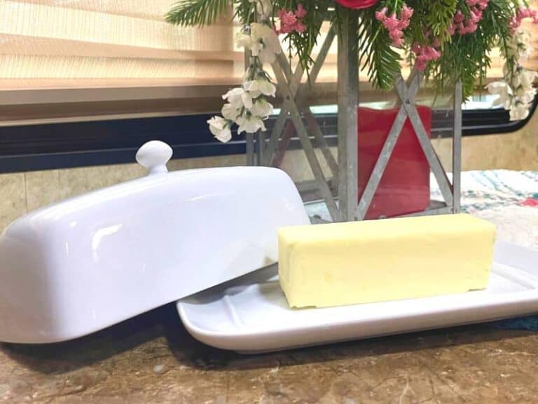 How to Make Homemade Spreadable Butter (Recipe) » Kowalski Mountain