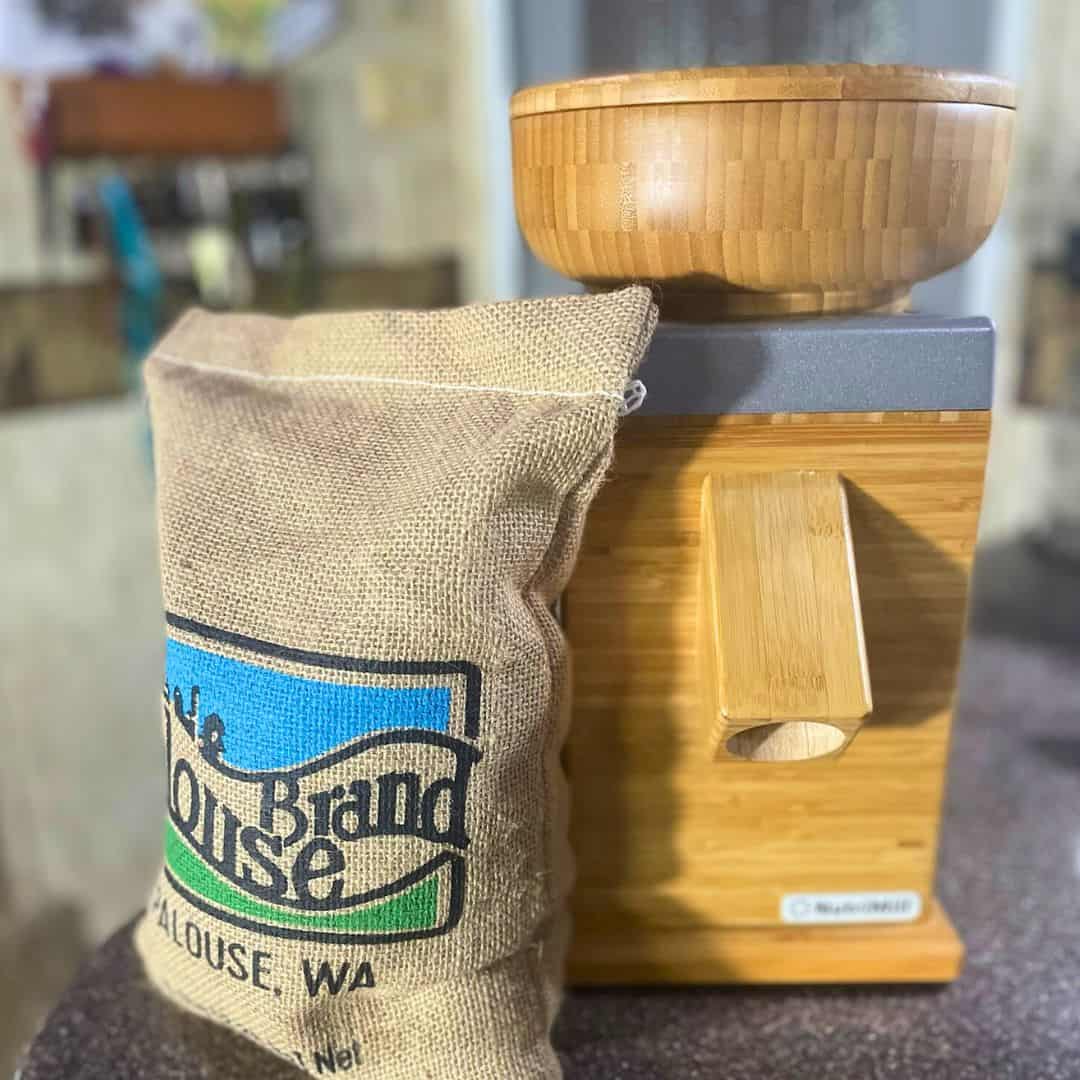 Beginner’s Guide: How To Mill Flour At Home With Fresh Grain » Kowalski ...