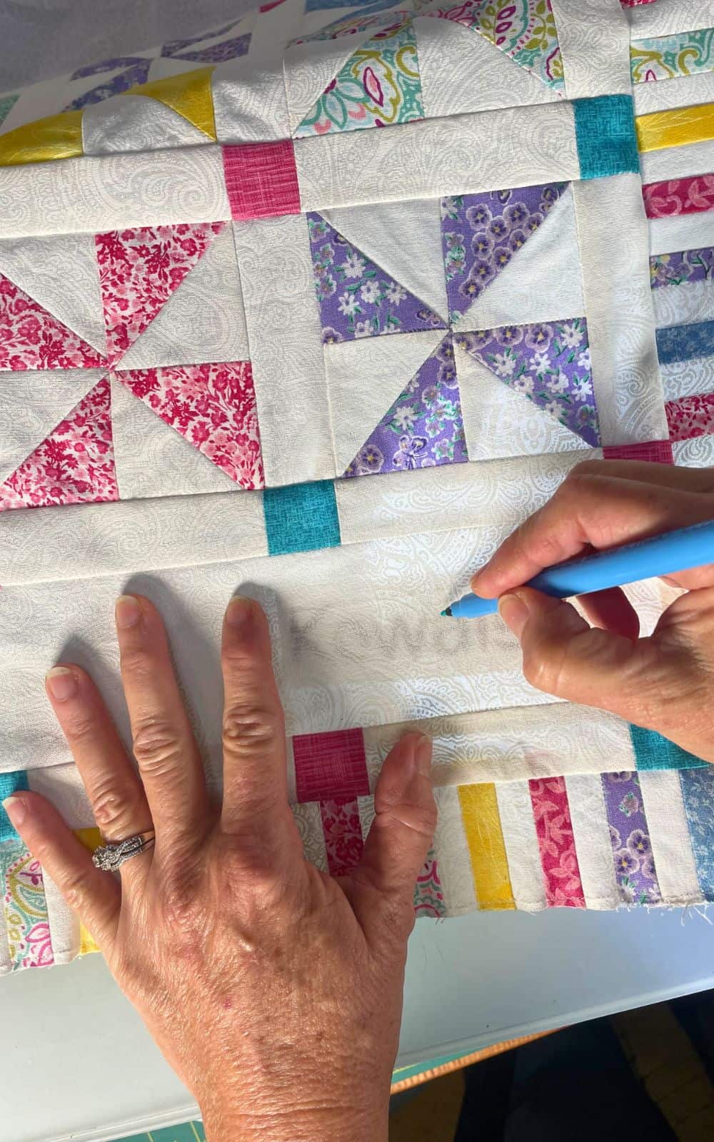 Easy DIY Tracing Table for Quilting, Crafting & More » Kowalski Mountain